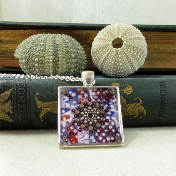 Echinus - silver plated pendant and necklace – Nimanoma